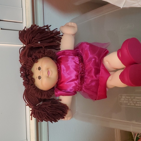 Cabbage Patch Dolls | Toys | Vintage Signed Cabbage Patch Doll | Poshmark
